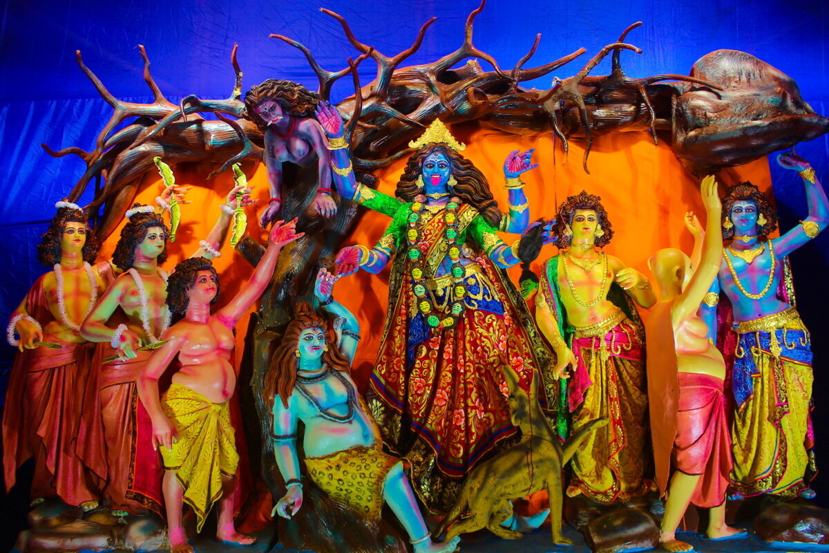 Kali Puja, Bengal's Version of Diwali: A Radiant Celebration of Triumph ...